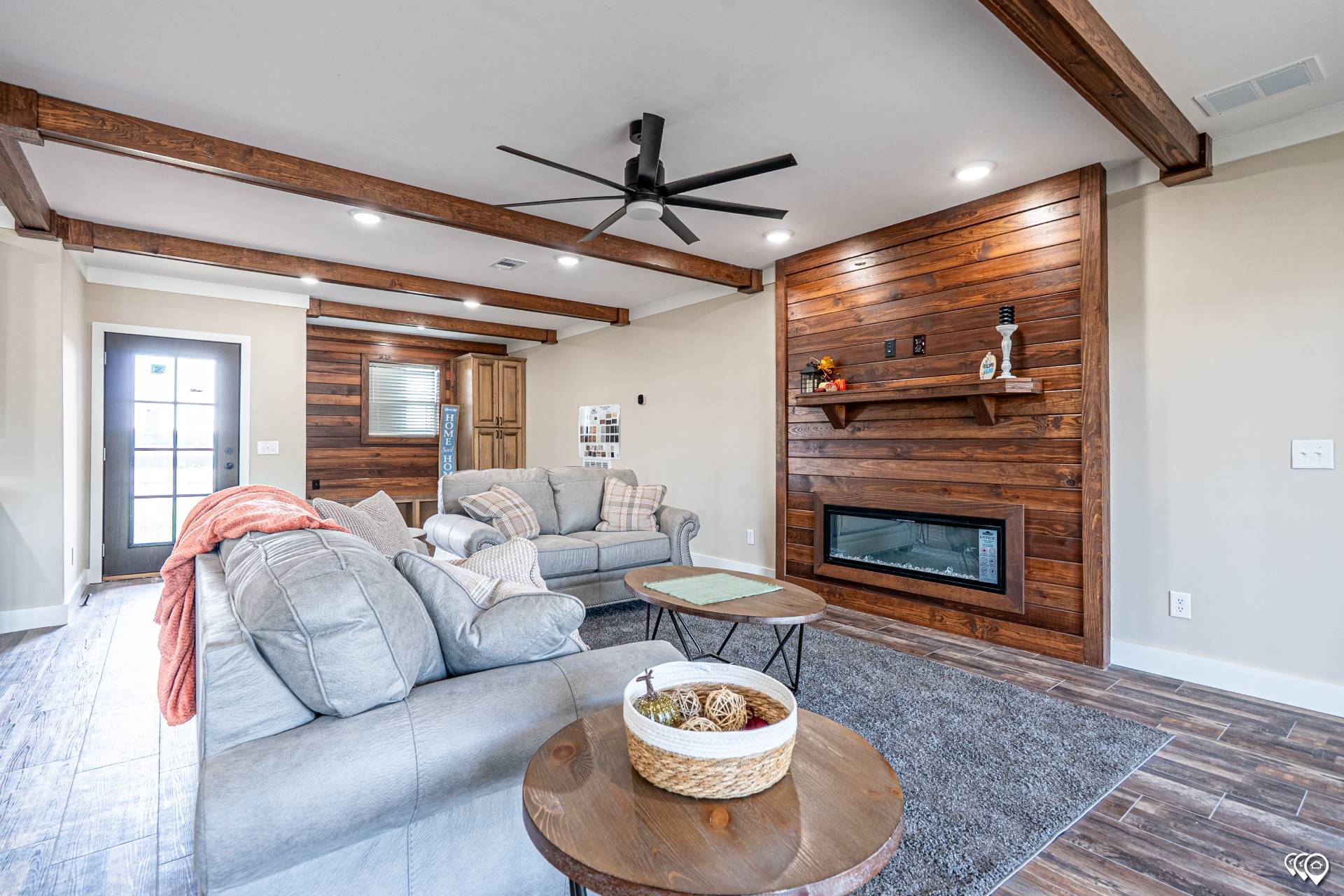 Signature Series The Ole Hay Barn DVHBSS-4503 - Texas Built Mobile Homes